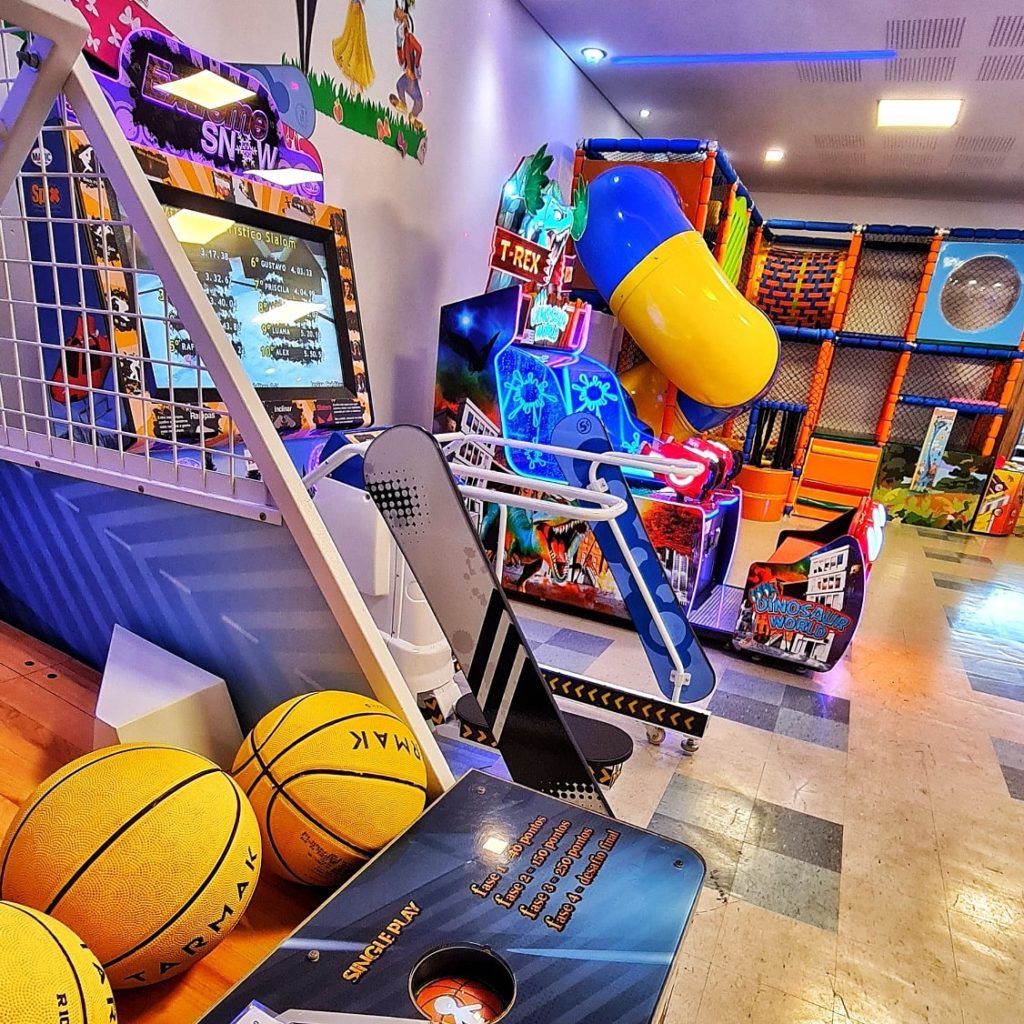 7 Restaurantes com Espaço Kids (Infantil) no ABC - La Central